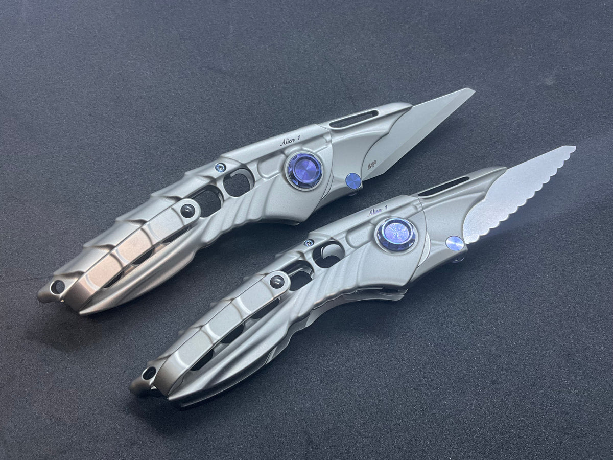 Rike Knife - Alien 1 + Fully Serrated Blade (updated version)